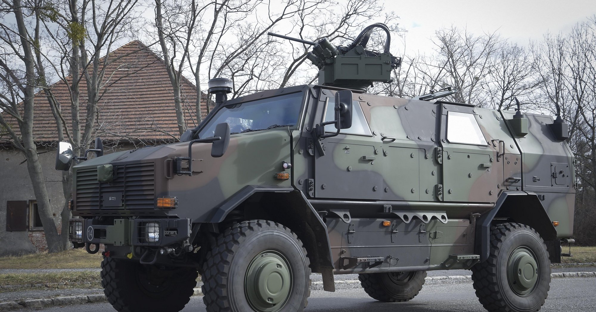 Allschutzfahrzeug "Dingo" 2